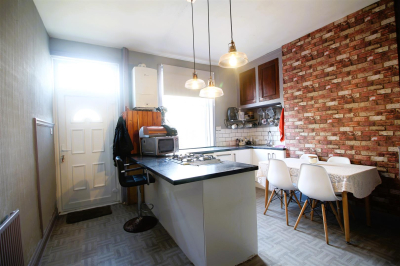 Welcome to Coubrough Holmes, Bradford - Coubrough Holmes